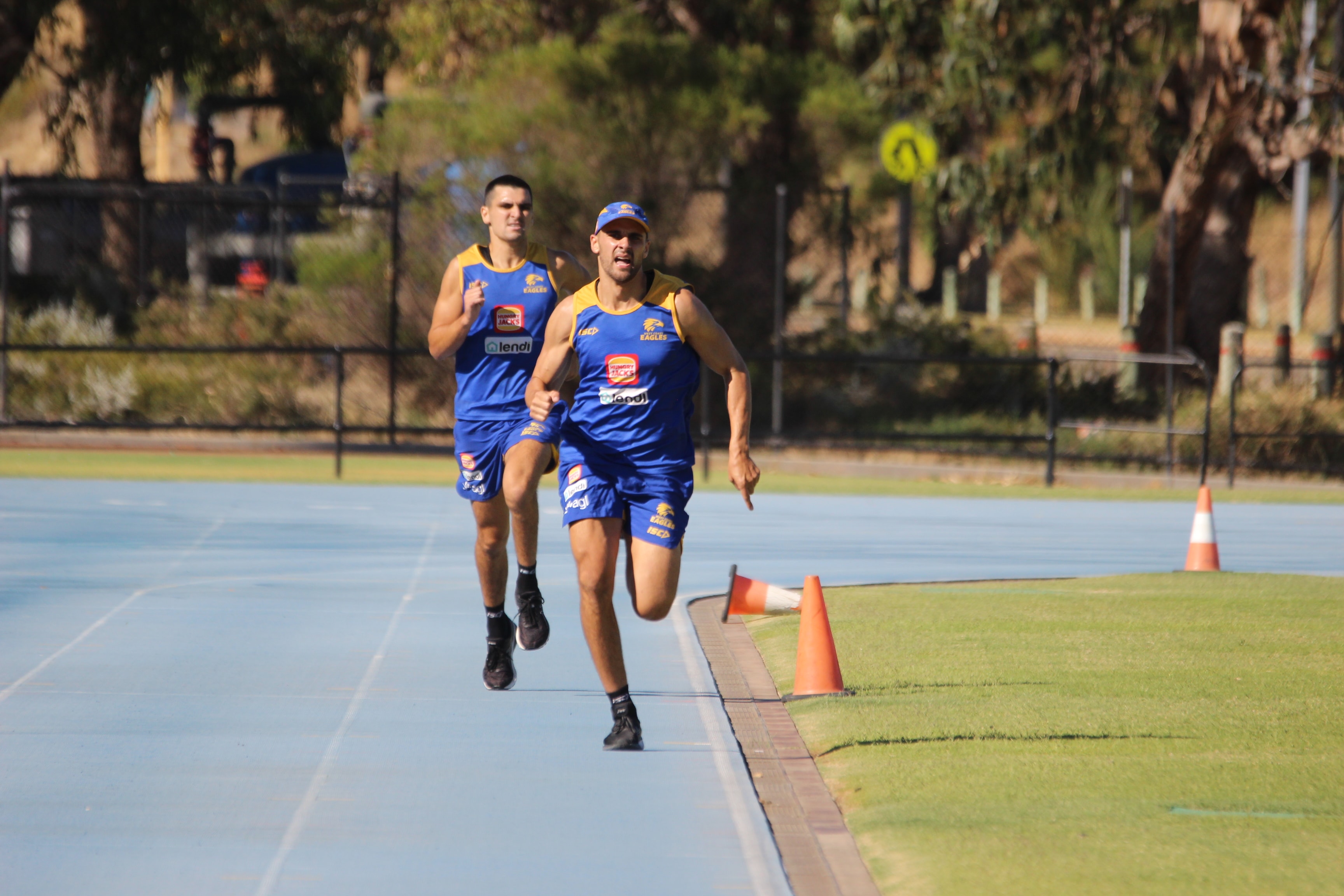 Sheed edges Cole in time trial thriller