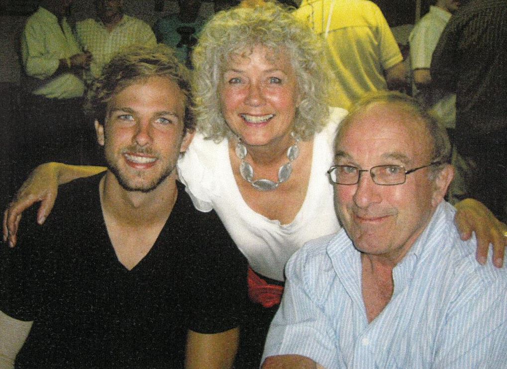 Eagles trio share their stories about losing a parent