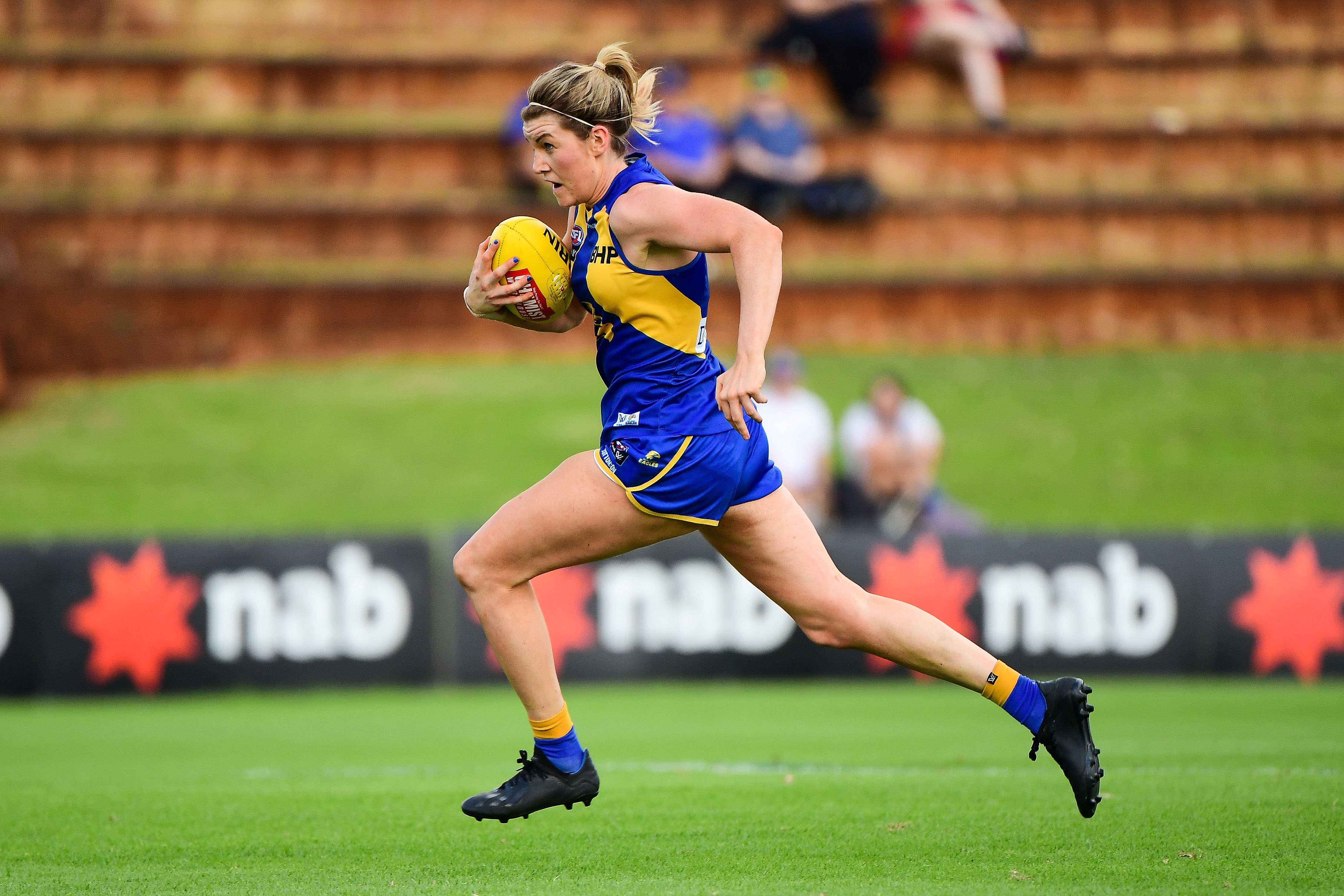 AFLW: Kelly traded to St Kilda