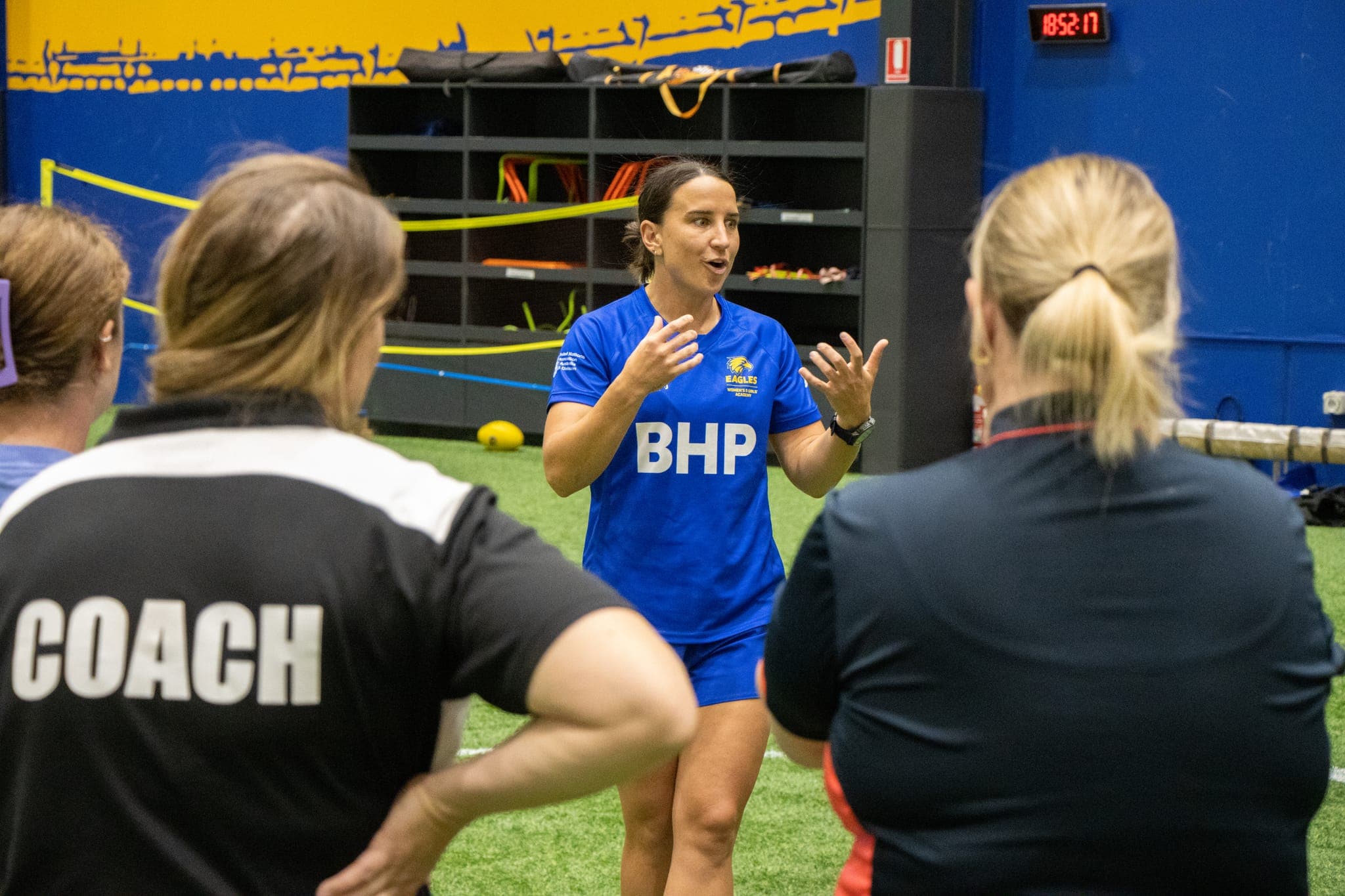 AFLW players educate new female coaches