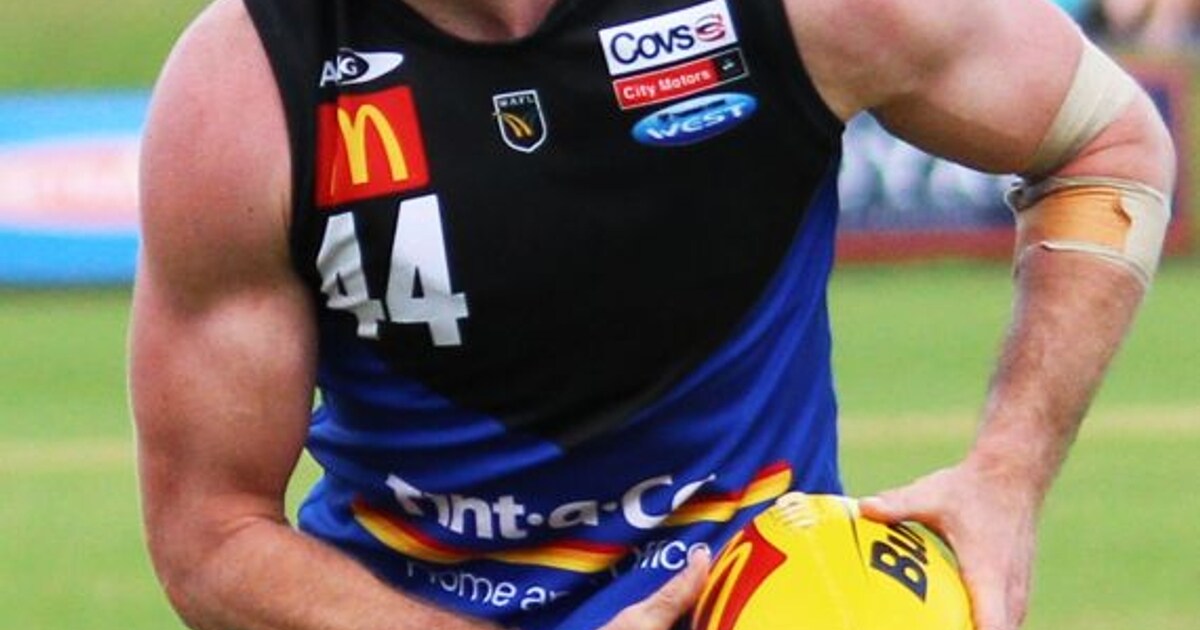 McGinnity signs on with East Perth for three years