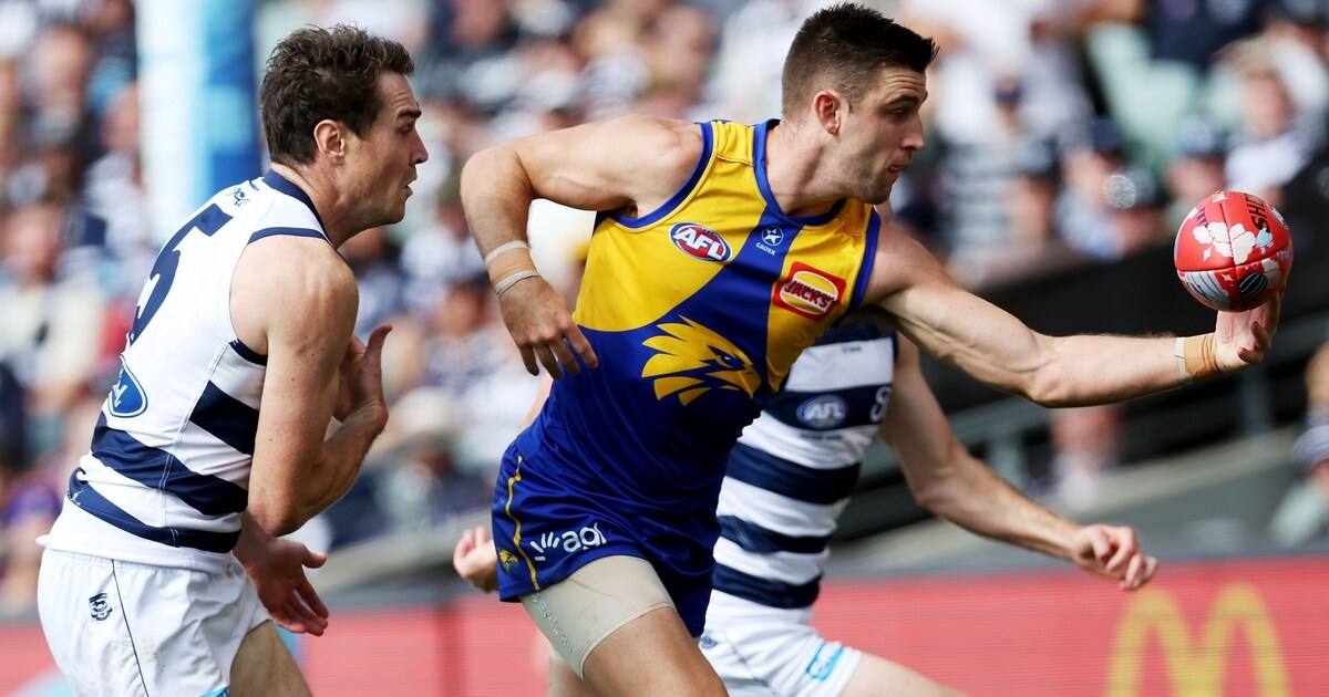 Yeo and Hewett sent for scans