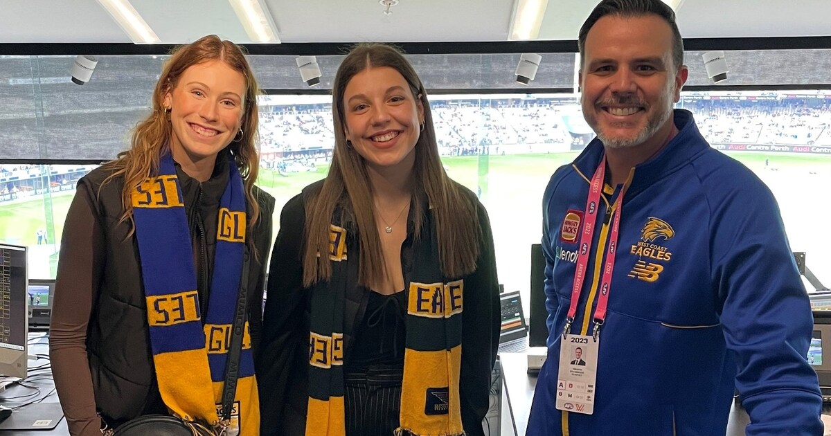 ECU students get behind the scenes opportunity