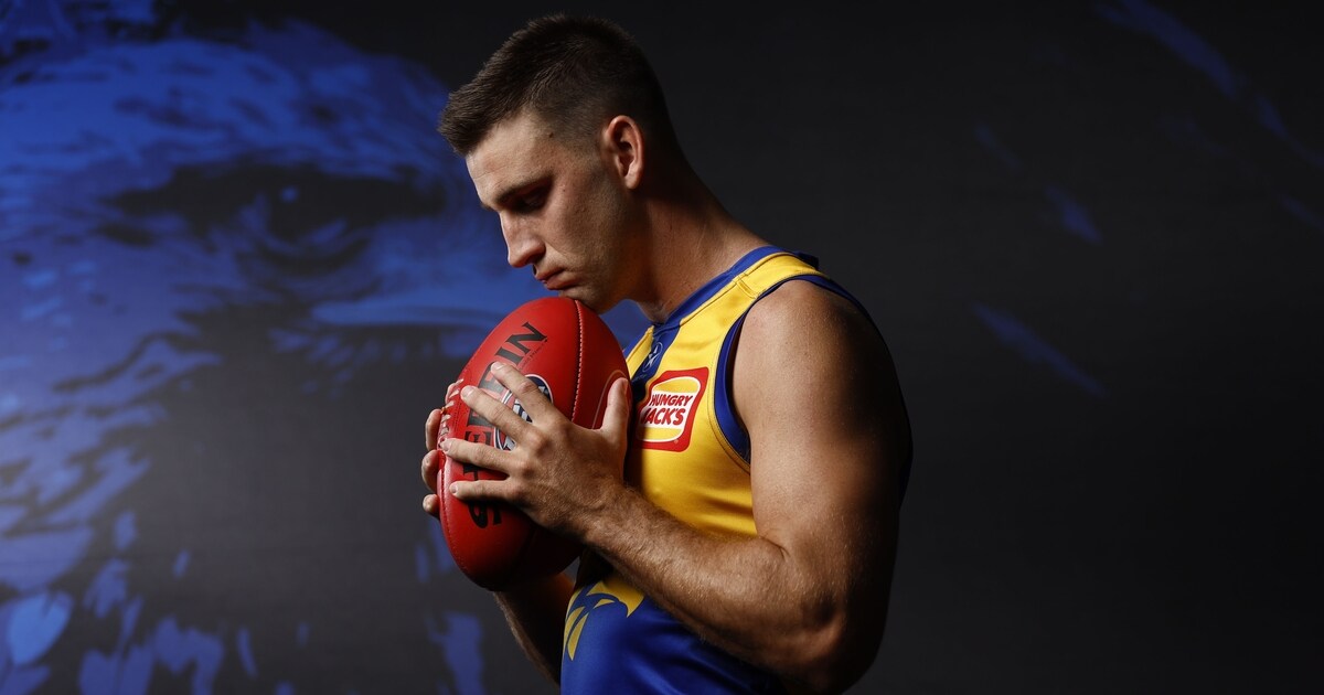 Kelly proud of 'full package' teammate
